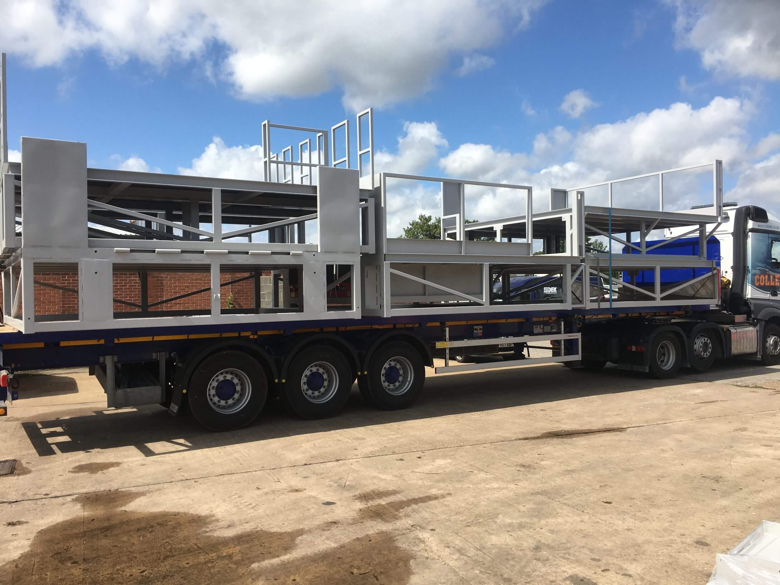 Dock Lifts | Loading Bay Dock Lifts | Transdek MLS