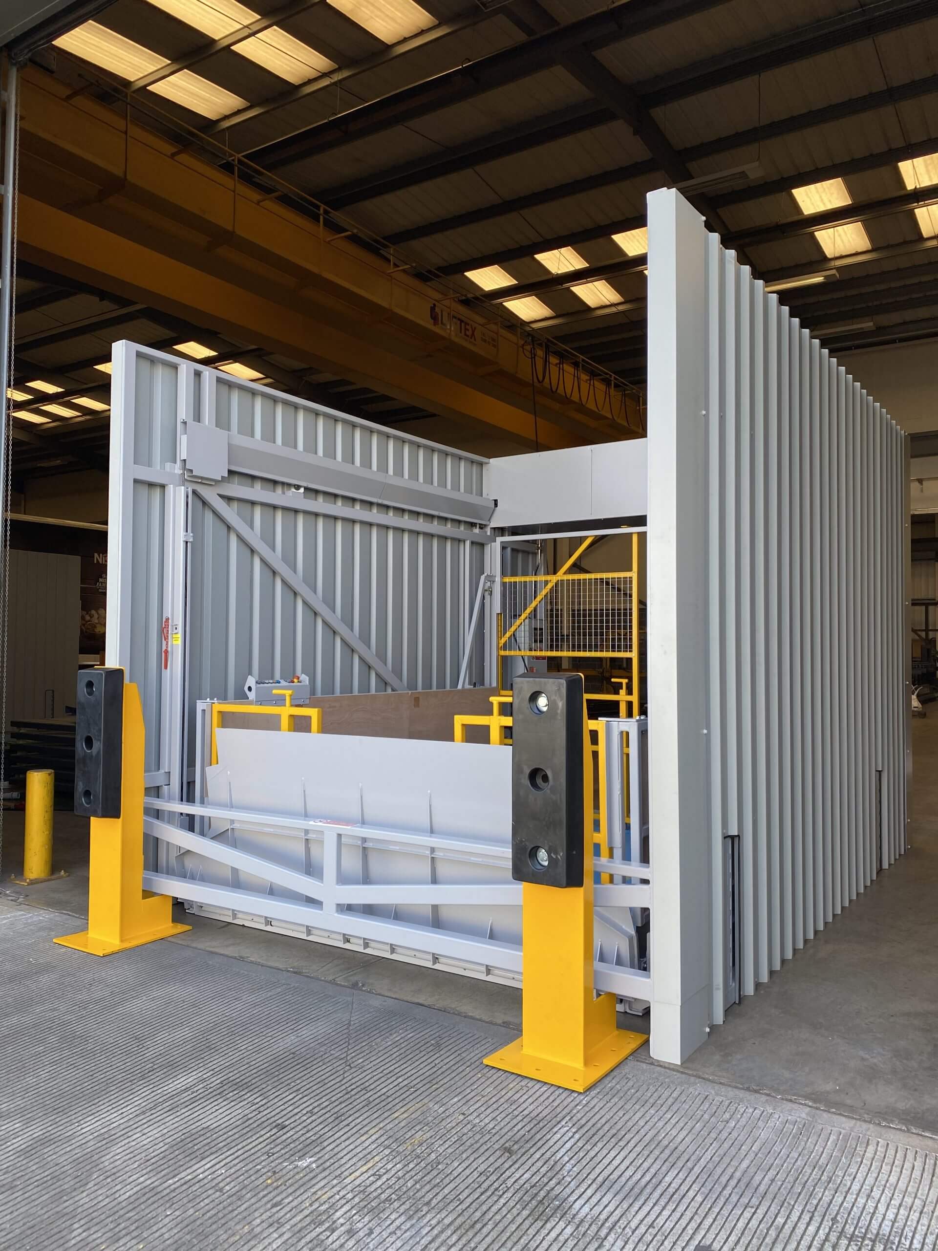 Dock Lifts | Loading Bay Dock Lifts | Transdek MLS