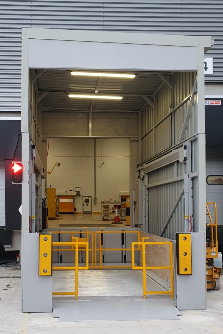 Vehicle Dock Lifts | Transdek Modular Loading Solutions